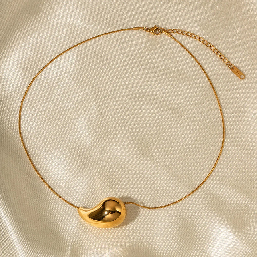 Sandra Drop Necklace – Avaria